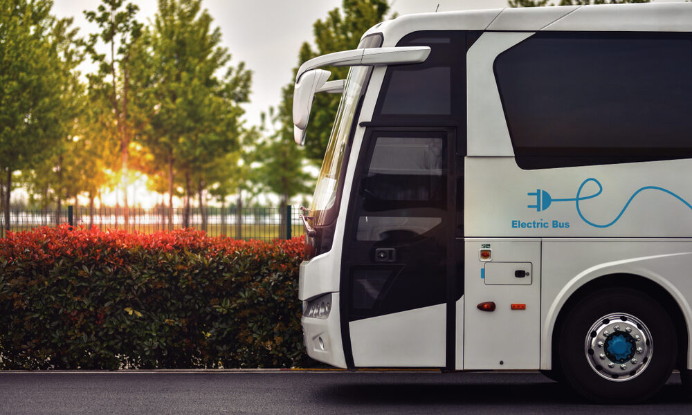 Hitachi ABB Power Grids revoluciona movilidad eléctrica a gran escala ...