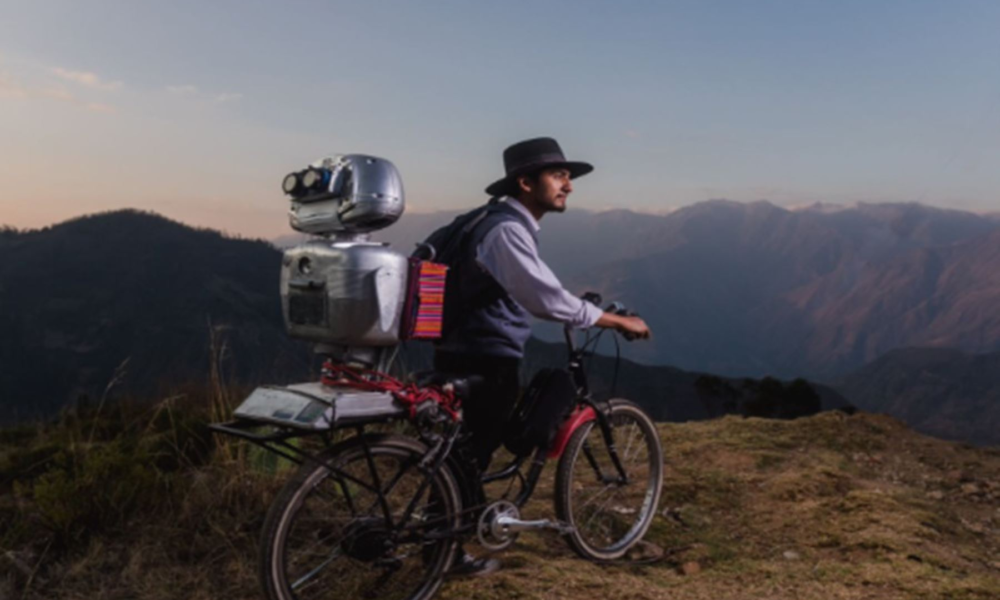 Kipi, el primer robot multilingüe peruano, se lanza a la conquista del ...